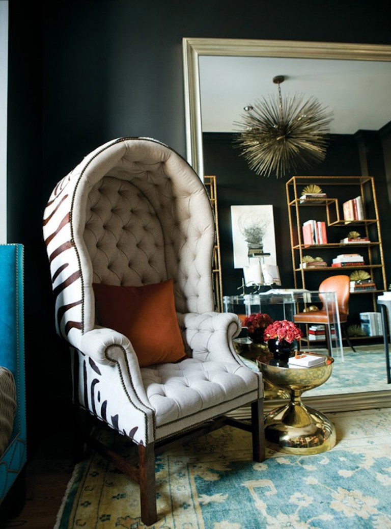 10 Impressive Oversized Mirrors to Make Any Room Feel Bigger