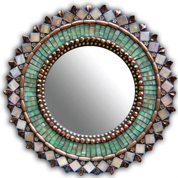 Unique Green Framed Mirrors for a Cheerful Home Decor